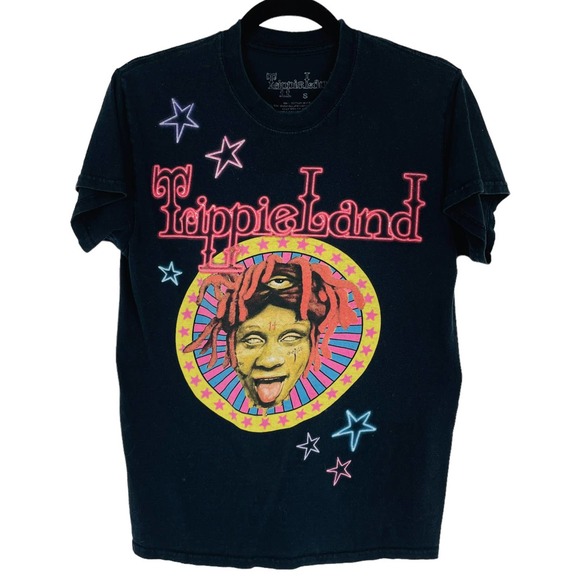 Hot Topic | Shirts | Hot Topic S Trippie Red Never Ever Land Tshirt ...
